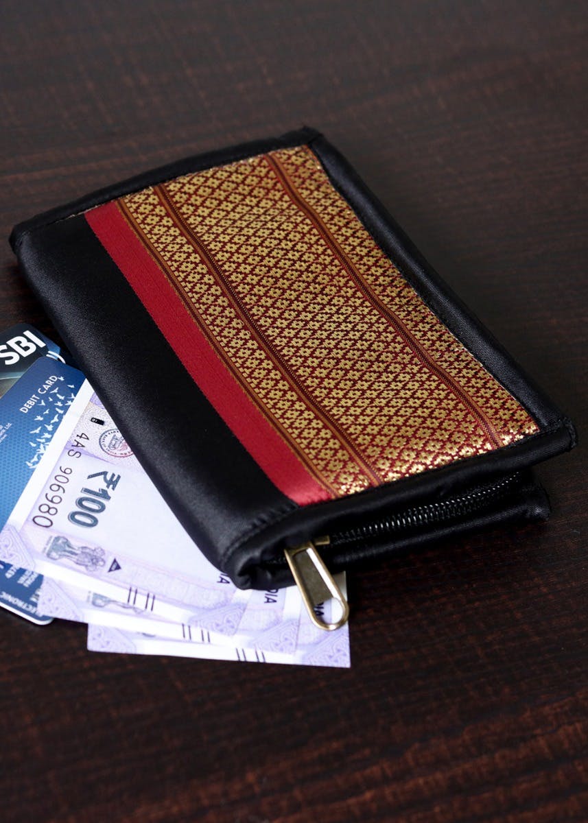Get Handblock Zig Zag Print Black Silk Wallet at ₹ 695 | LBB Shop