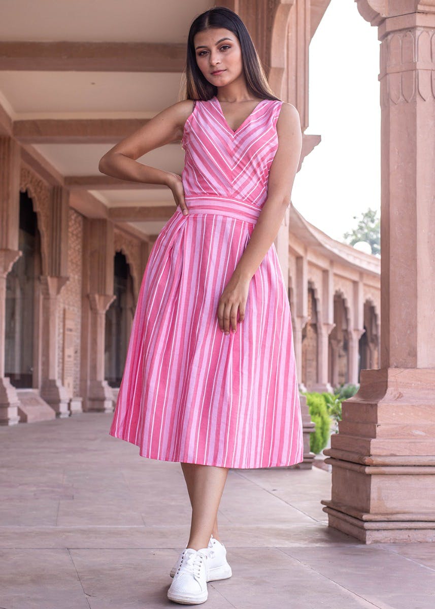 Get Striped Sleeveless Flared Maxi Dress At ₹ 1500 Lbb Shop