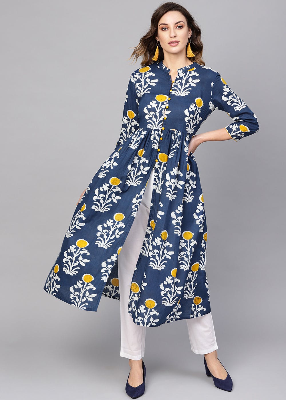 Get Contrast Floral Printed High Slit Detail Gathered Kurta at ₹ 1049 ...