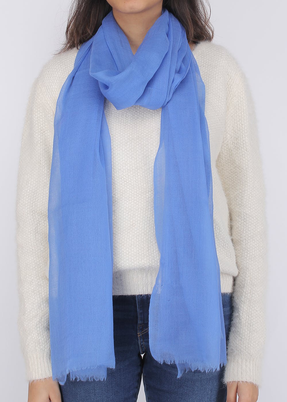 Get Solid Twill Woven Woolen Stole at ₹ 1130 | LBB Shop