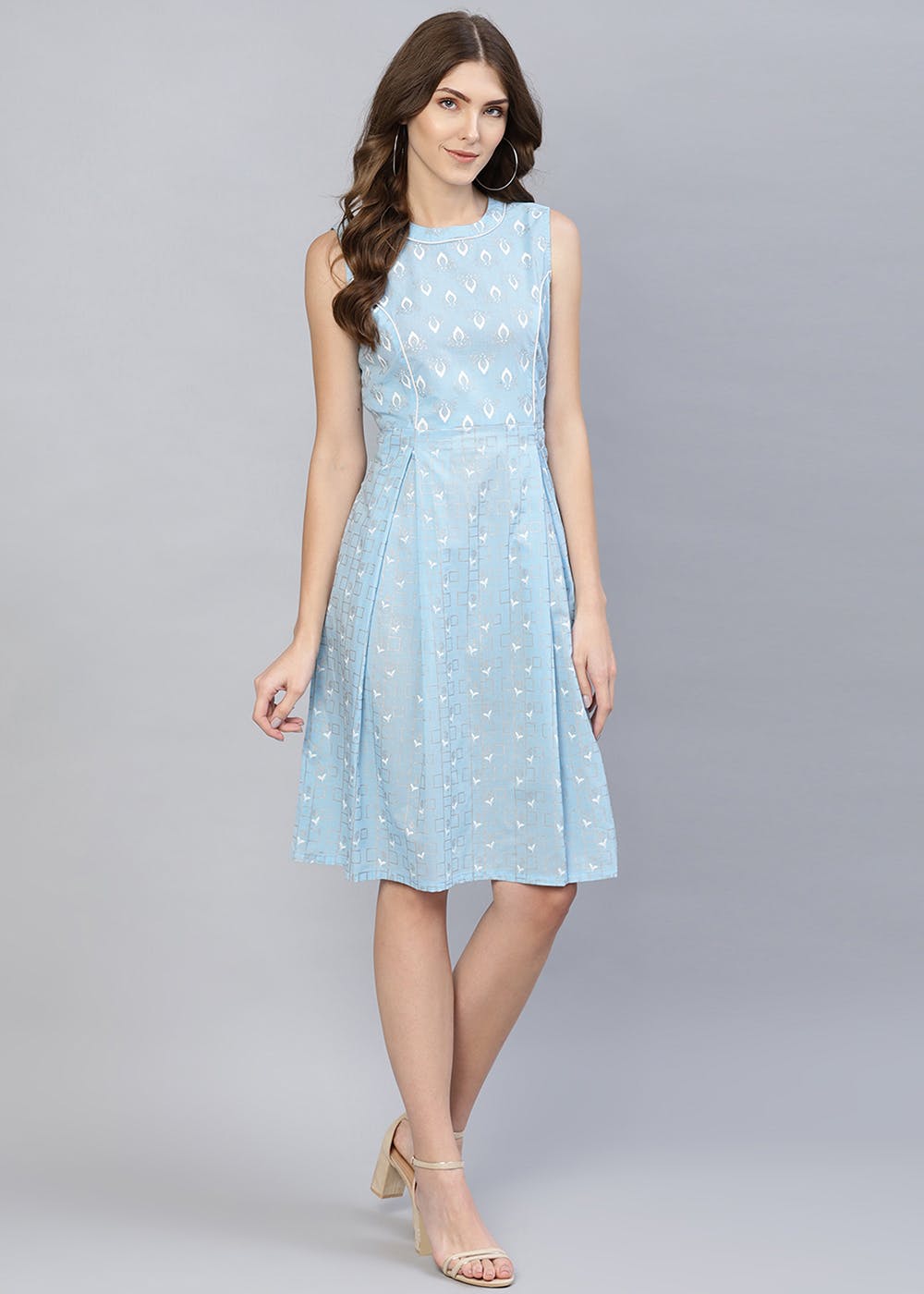 Get Ethnic Motif Printed Blue Pleated Dress at ₹ 909 | LBB Shop