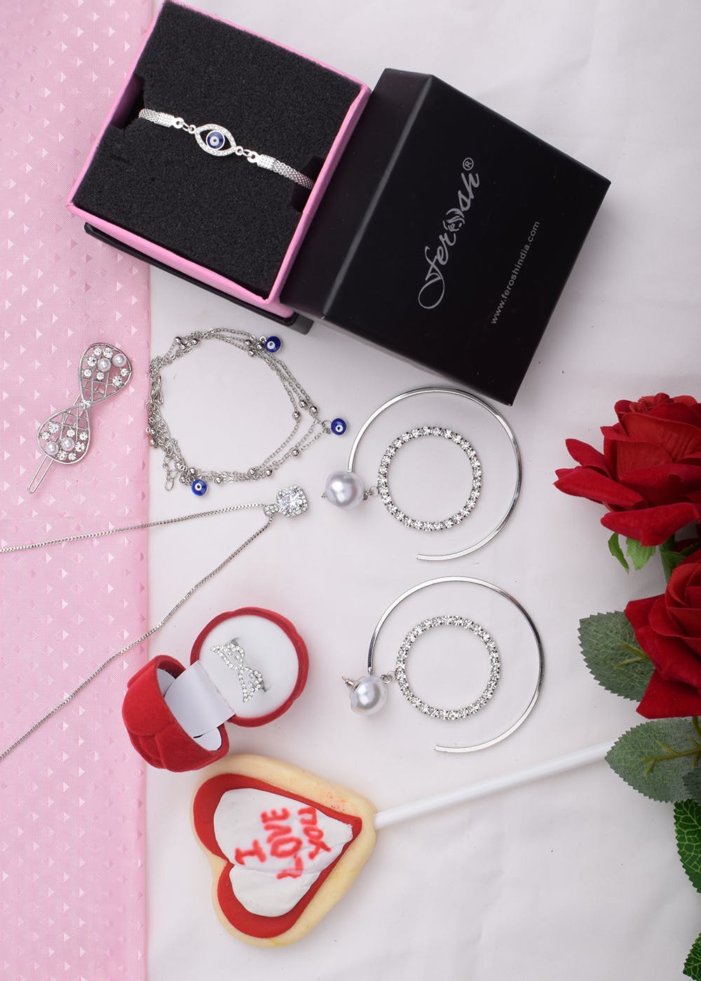 Get The Silver Beauty Valentine Gift Box at ₹ 1999 | LBB Shop
