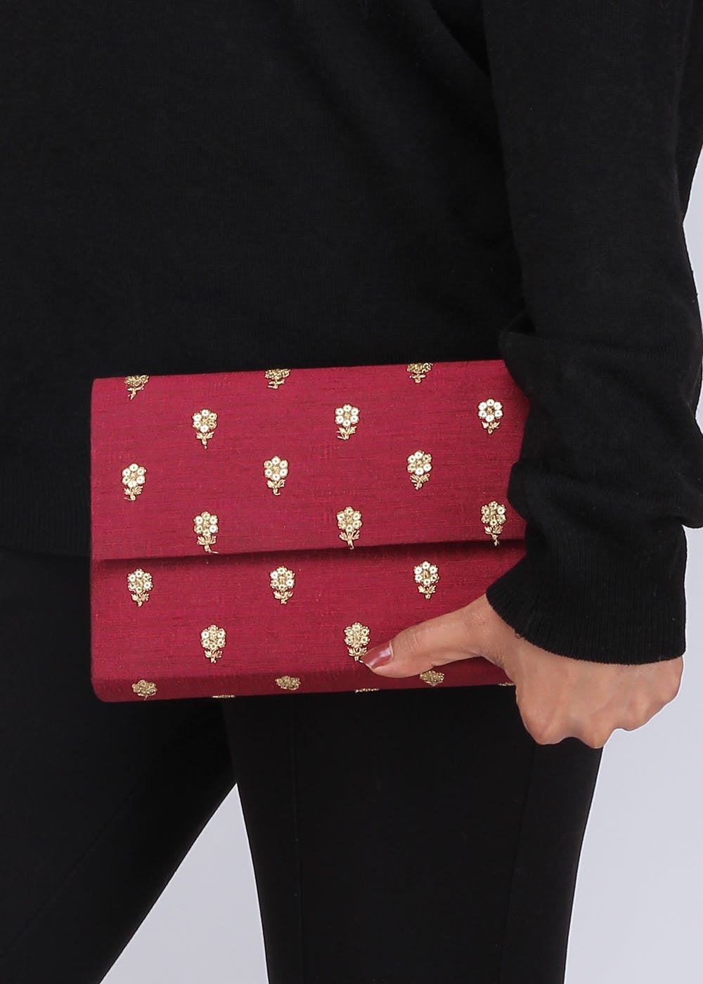 Get Delicate Floral Embroidered Maroon Clutch at ₹ 1650 | LBB Shop
