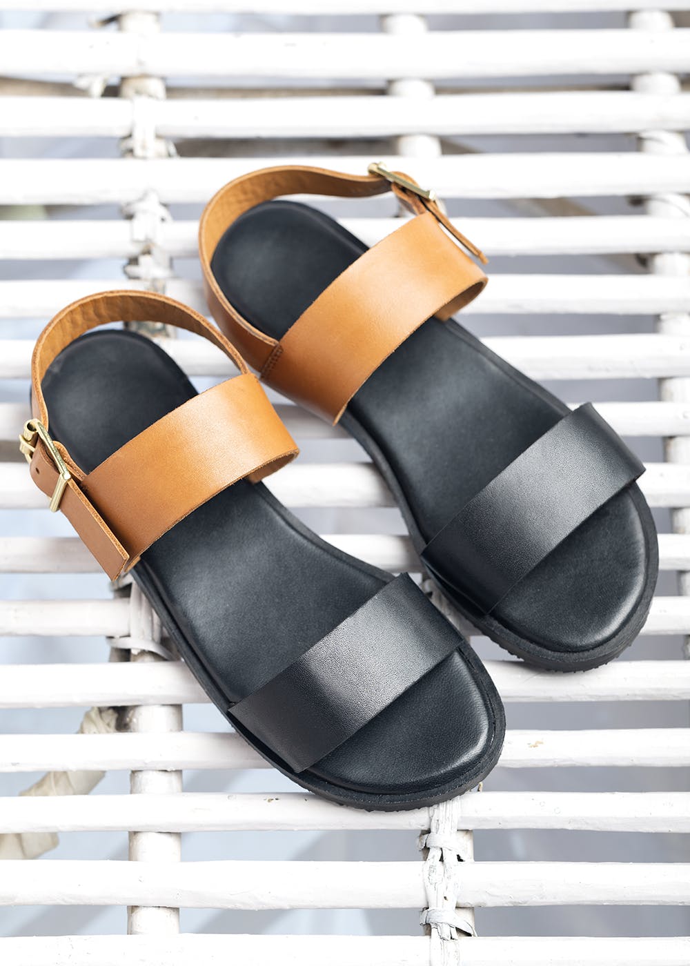 Get Open Toe Contrast Back Strap Flat Sandals at ₹ 2520 | LBB Shop