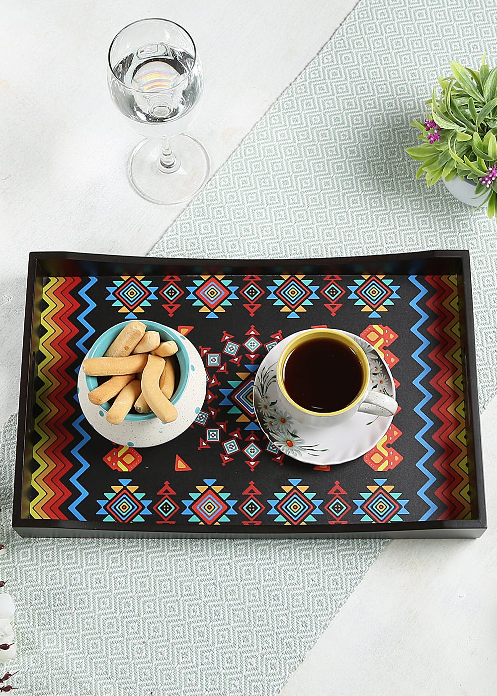 Get Aztec Pattern MDF Small Rectangular Serving Tray at ₹ 629 | LBB Shop