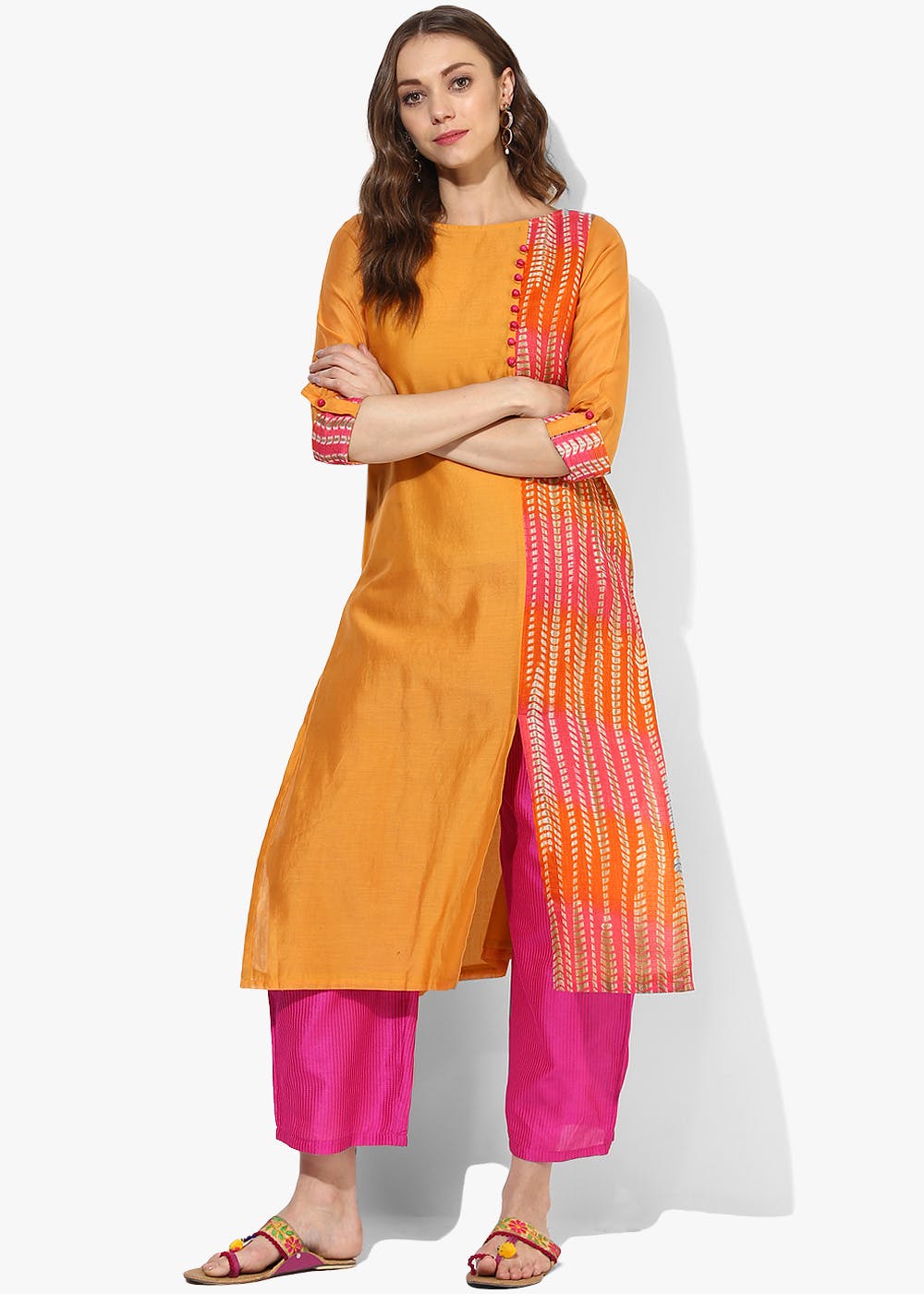 Get Side Placket Detail Printed Boat Neck Kurta at ₹ 321 | LBB Shop