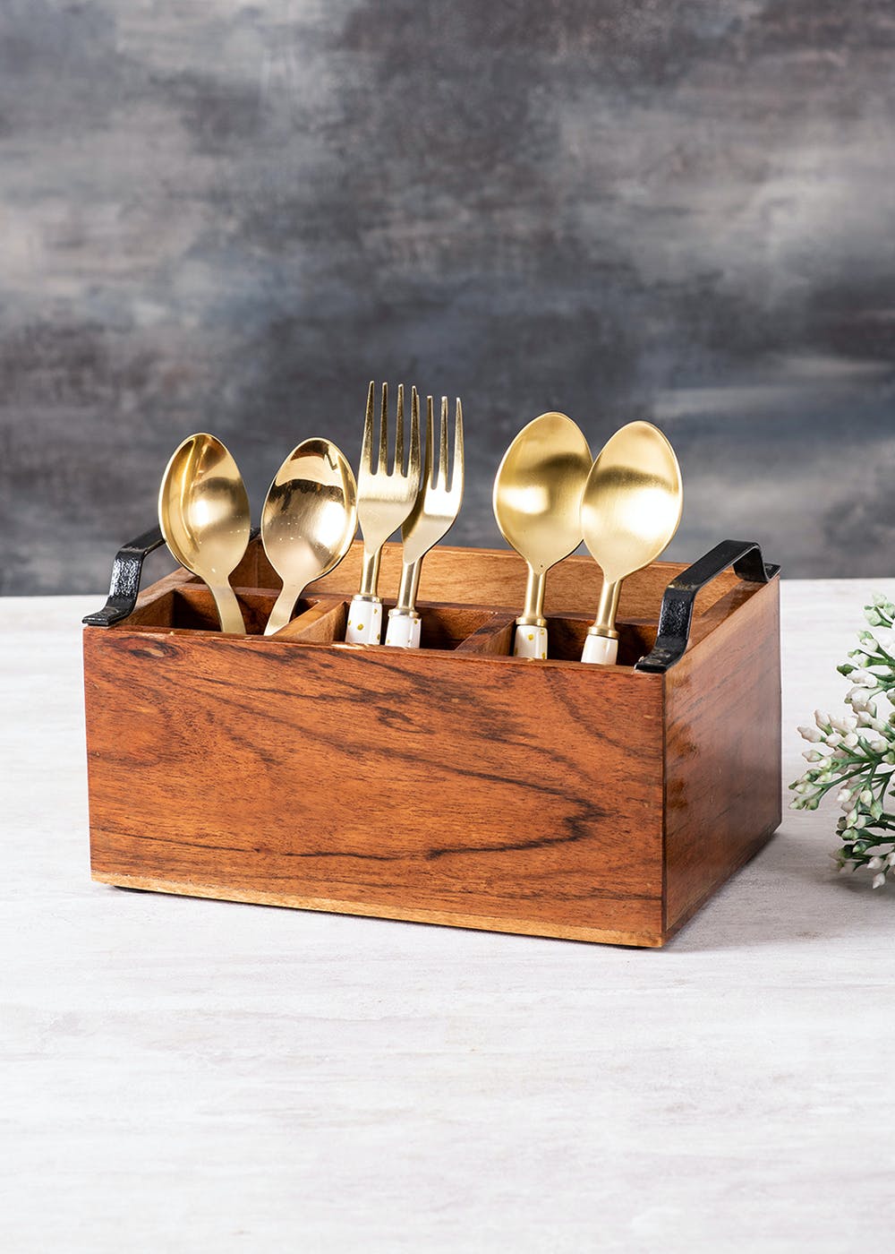 Get Acacia Wood Cutlery Holder for Kitchen at ₹ 1895 | LBB Shop