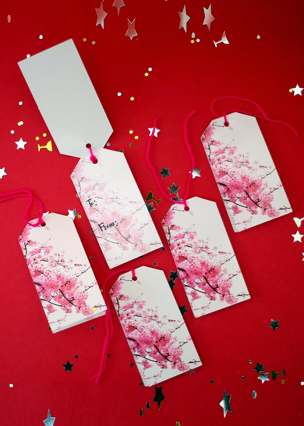 Get Gift Card - Pink Floral - Set of 5 at ₹ 150 | LBB Shop
