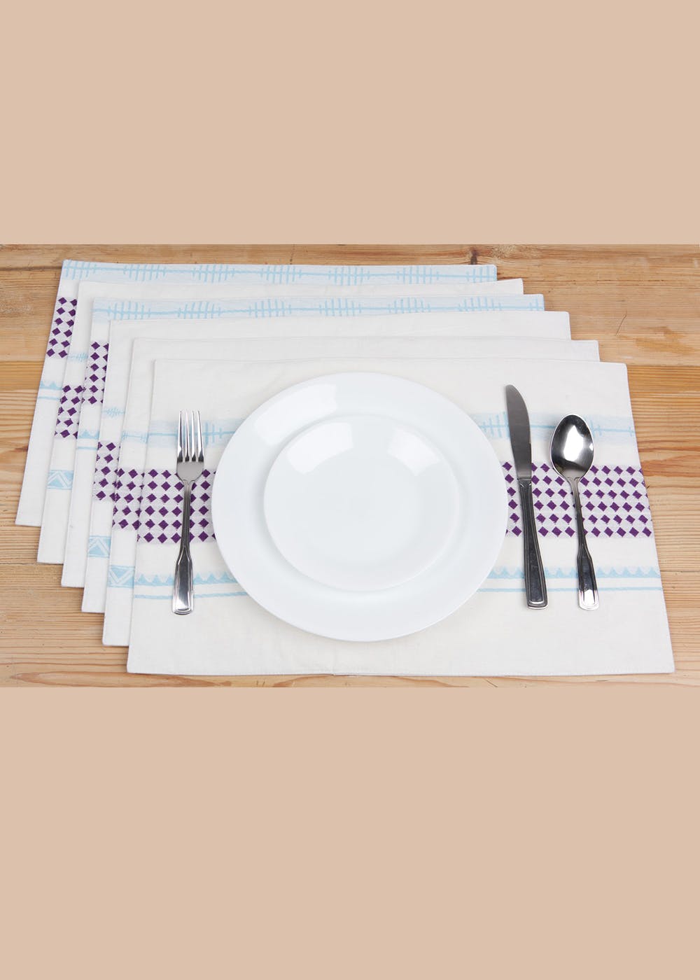 Get Toronto Table Mats - Graphic at ₹ 1450 | LBB Shop