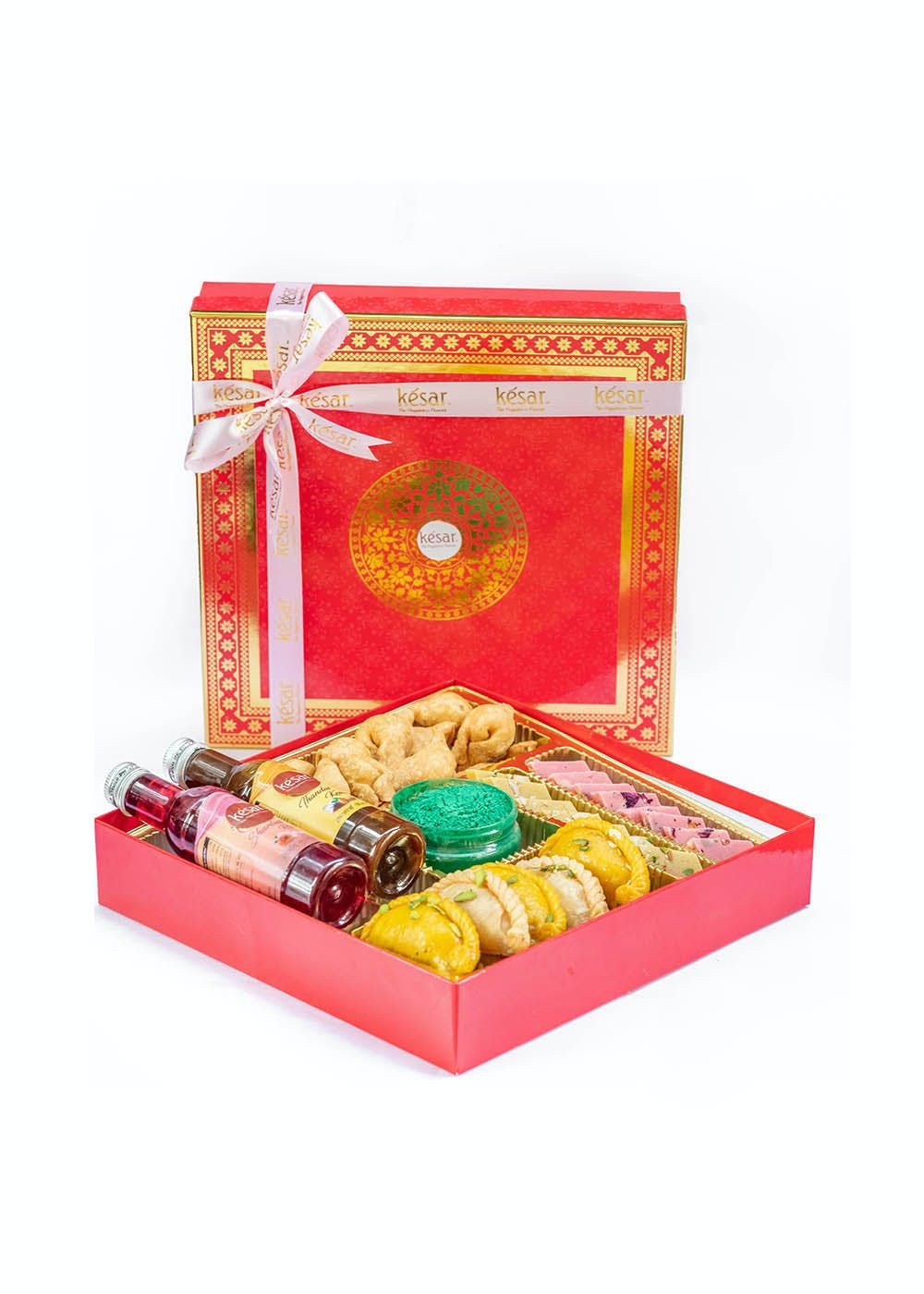 Get Holi Premium Rangoli Box (Kesar & Plain Gujiya, Thandai Kaju Katli ...