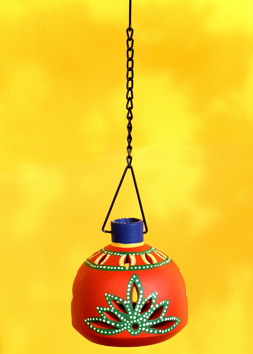 Get Terracotta Handpainted Red Matki Hanging Tea Light at ₹ 510 | LBB Shop
