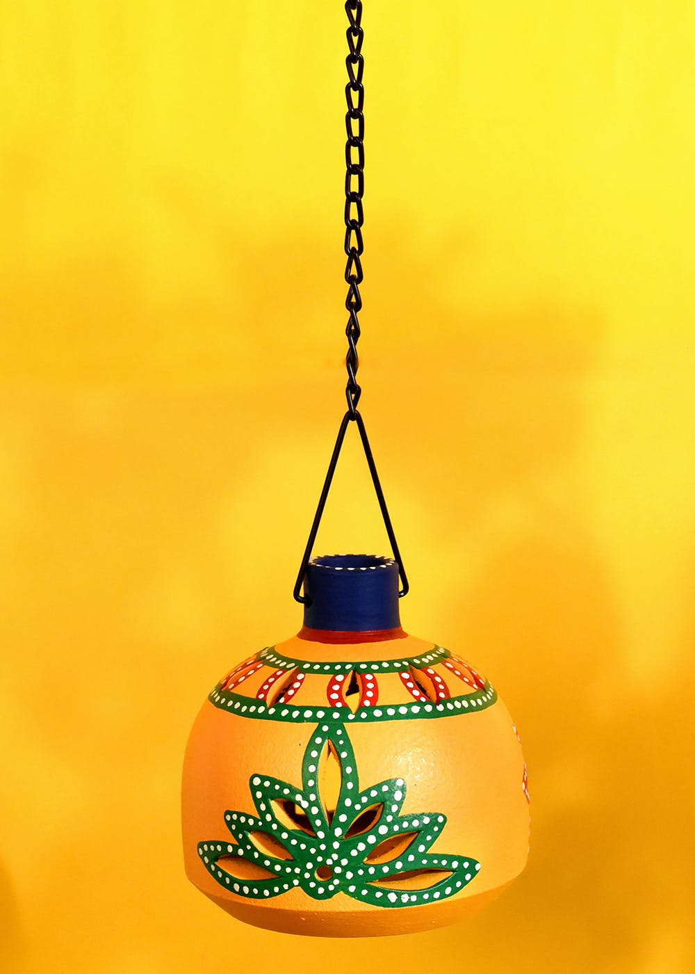 Get Terracotta Handpainted Yellow Matki Hanging Tea Light at ₹ 510 ...