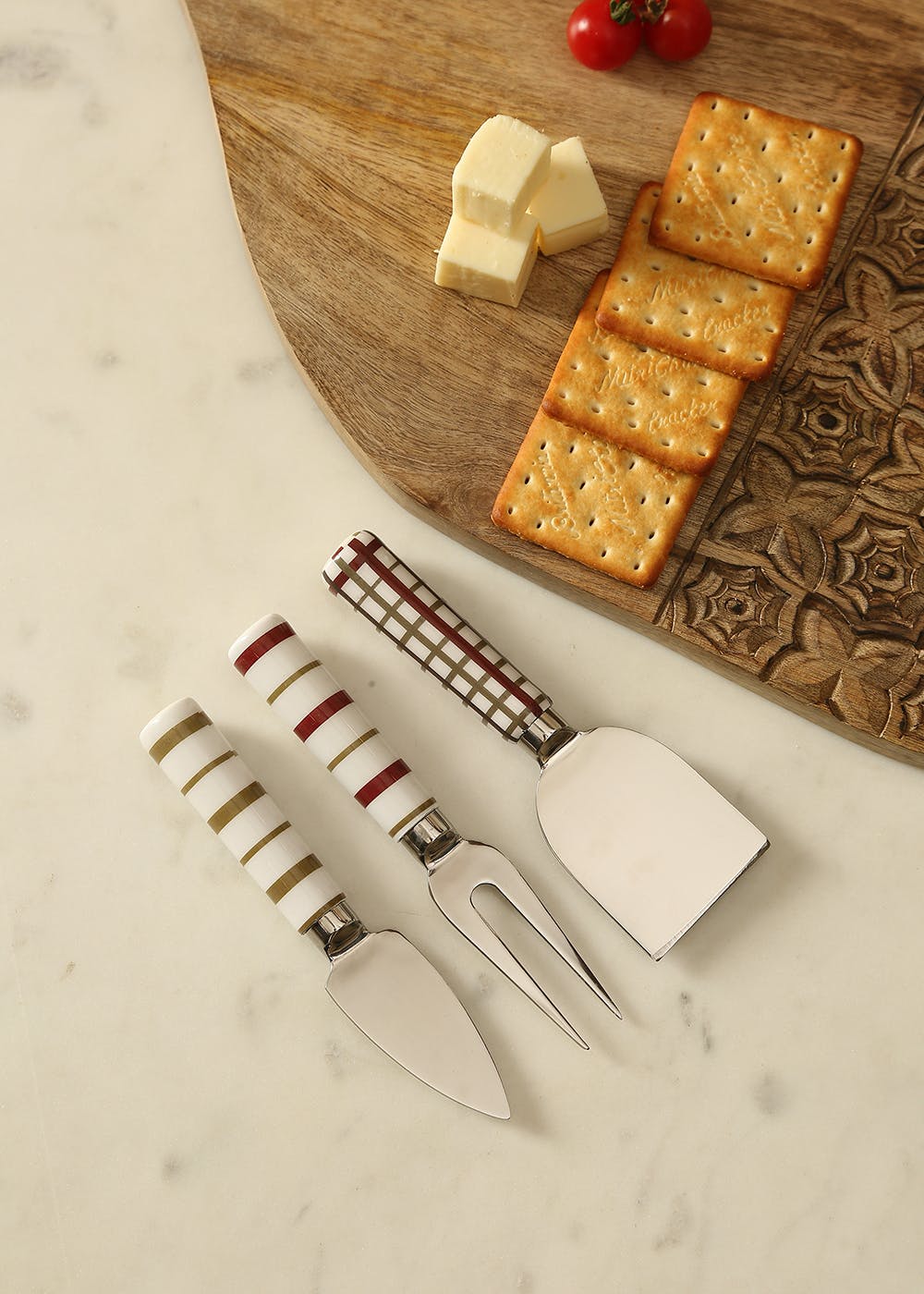 Get Multicolor Cheese Set at ₹ 1275 | LBB Shop