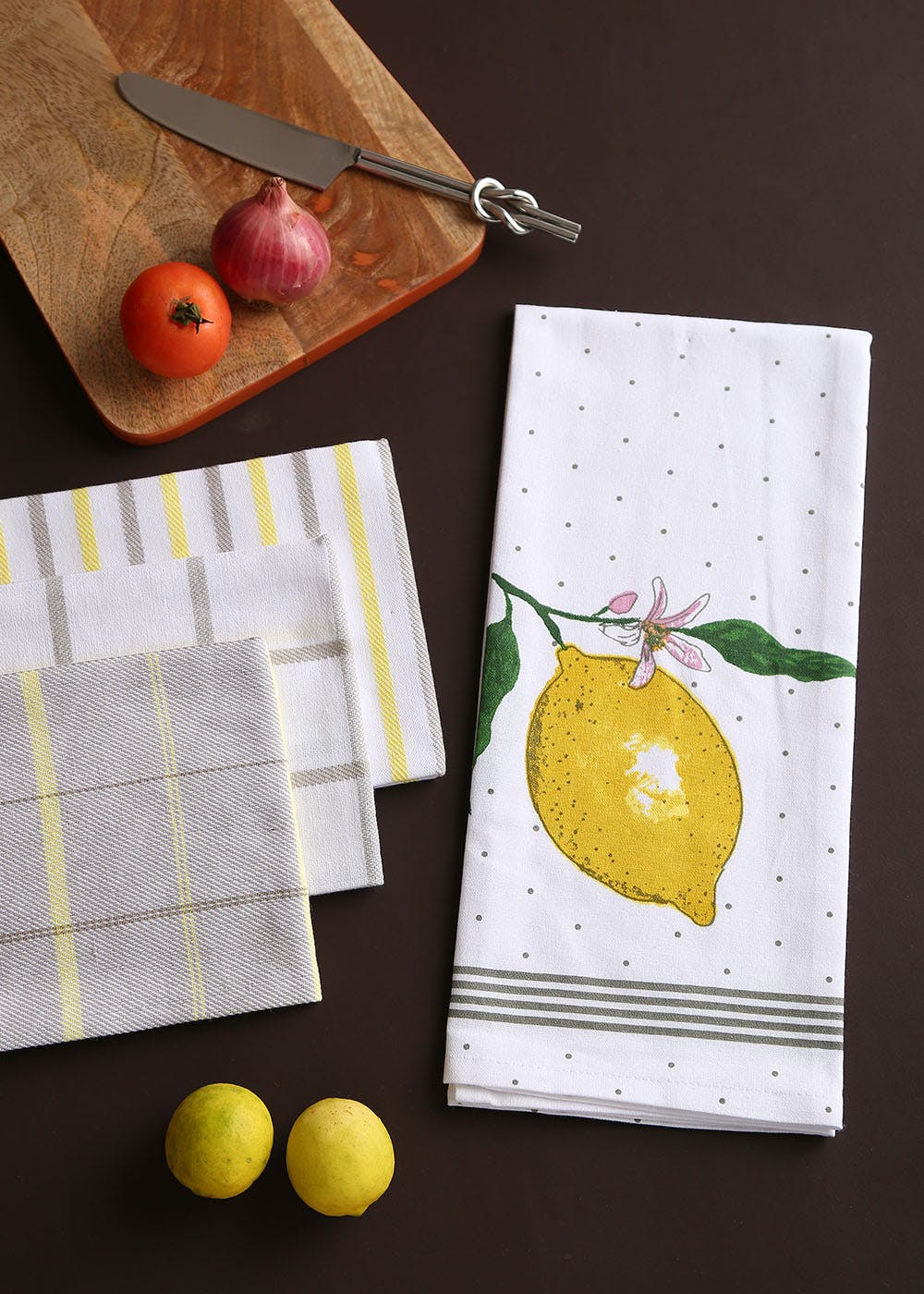 Get Lemon Design Kitchen Napkin Set of 4 at ₹ 500 | LBB Shop