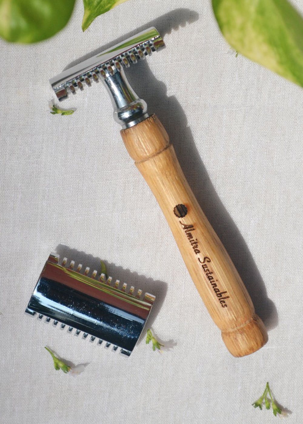 Get Reusable Bamboo Safety Razor (Double Edged Razor) at ₹ 750 | LBB Shop