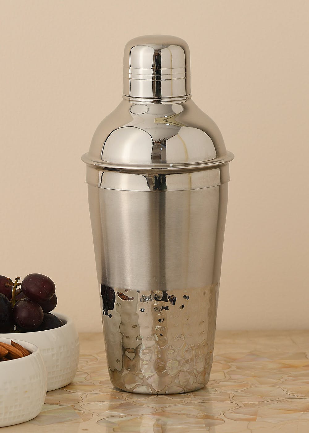 Get Stainless Steel Hammered Detail Cocktail Shaker at ₹ 800 | LBB Shop