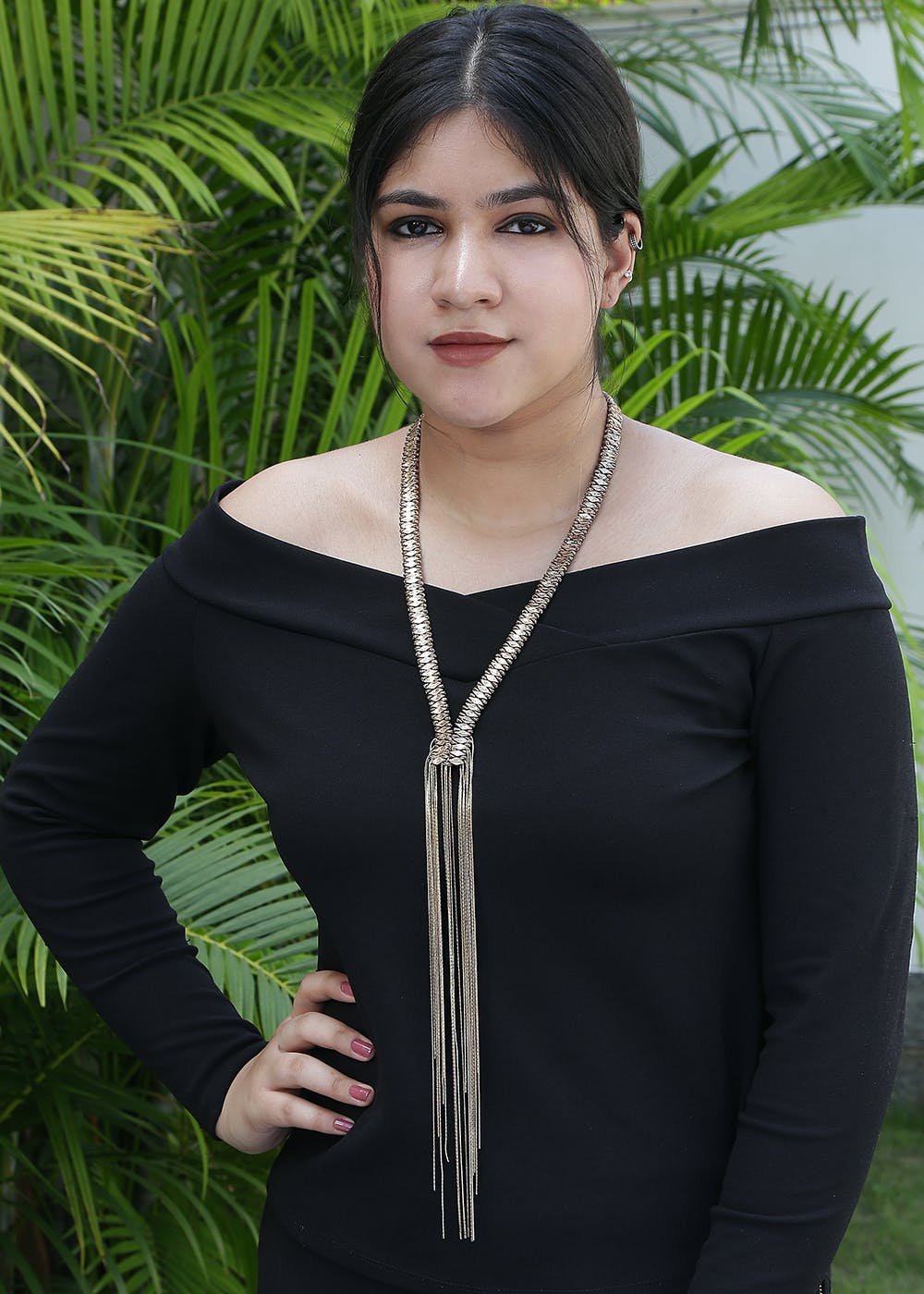 Get Minimalistic Metal Chain Necklace With Brass Beads at ₹ 3840 | LBB Shop