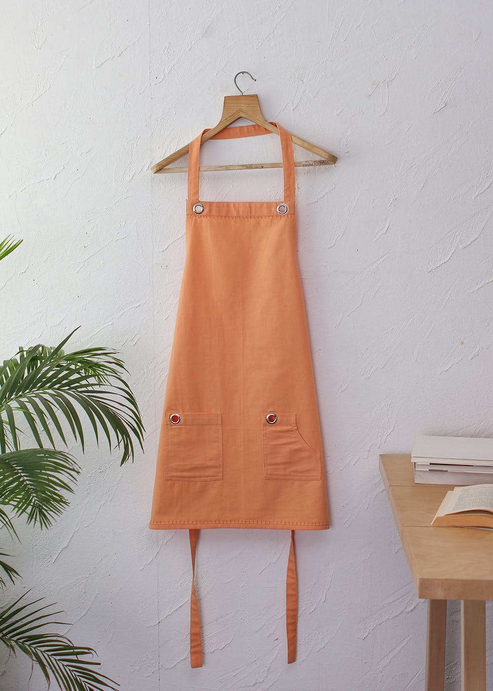 Get Spring Clean Apron Orange at ₹ 522 | LBB Shop
