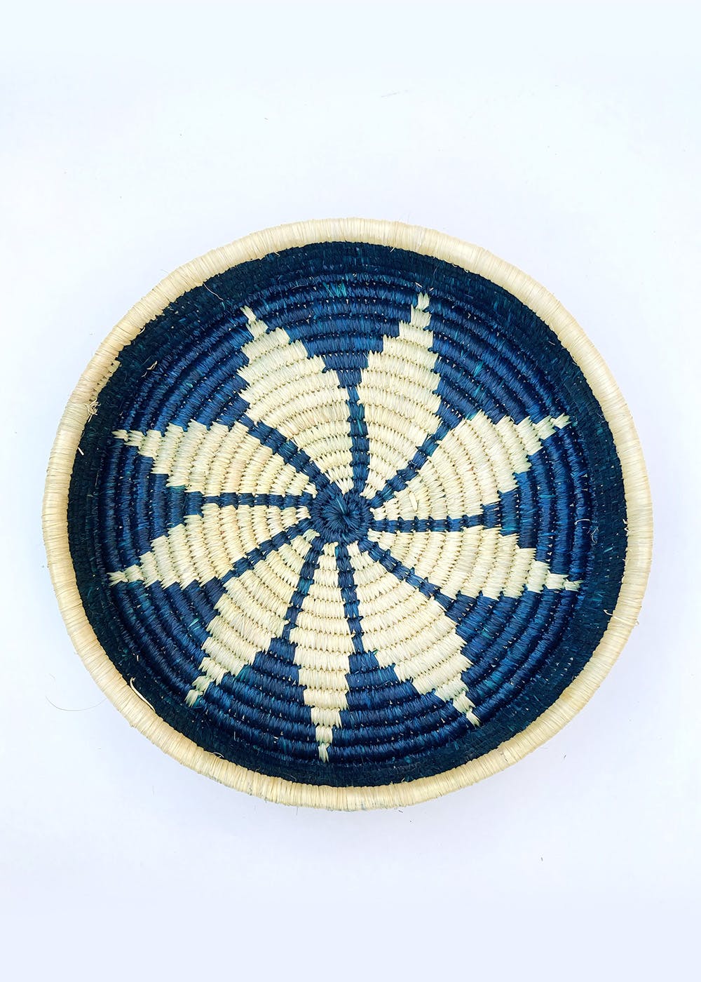 Get Handmade Blue & Natural Moonj Grass Tray at ₹ 1450 | LBB Shop