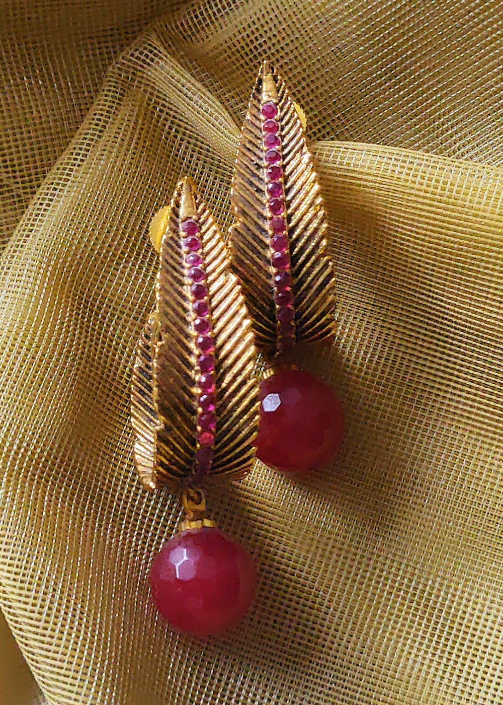 Get Antique Maroon Brass Half Bali Style Leaf Earrings at ₹ 1499 | LBB Shop