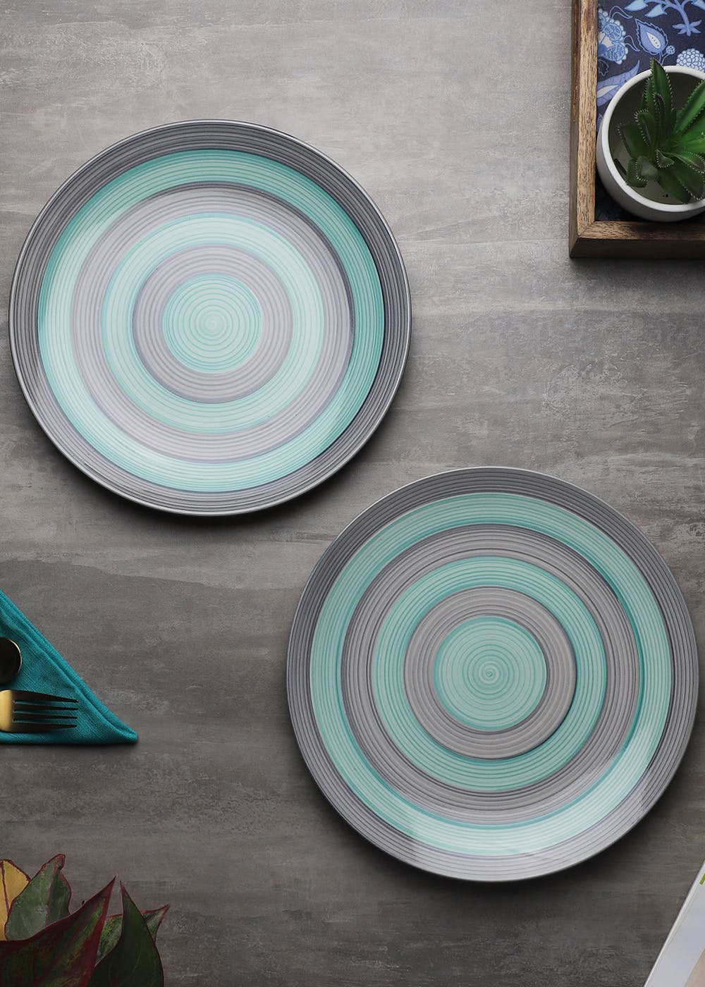 Get Green & Grey Plates Pair Handpainted Ceramic Dinner Plates at ₹ 999 ...