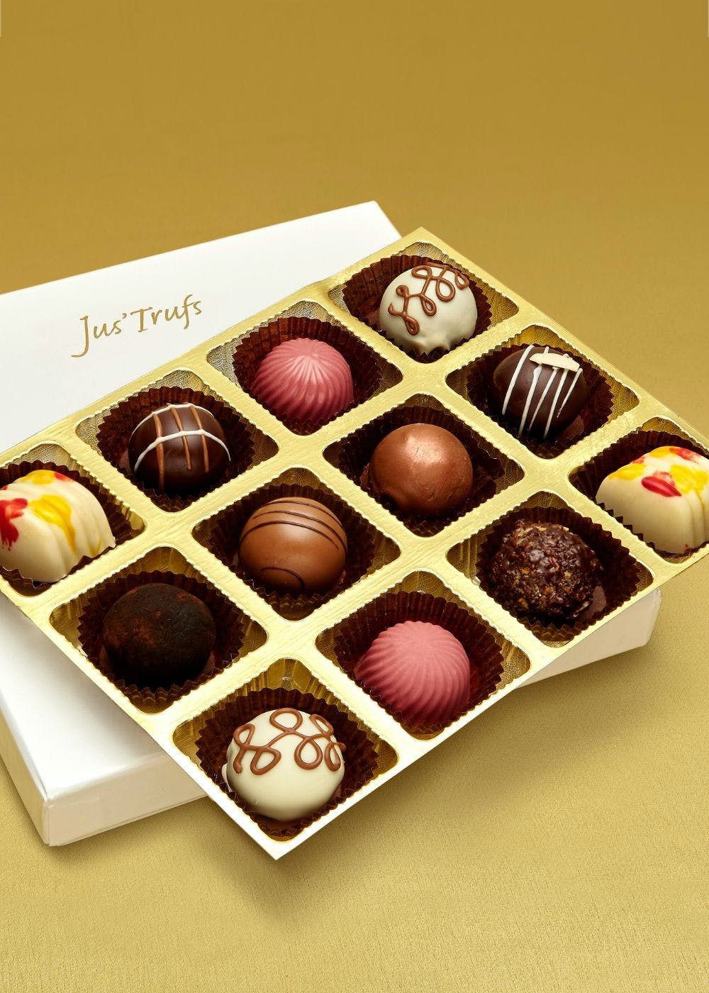 Get Valentines Assortment of Belgian Pralines box of 12 at ₹ 1130 | LBB ...