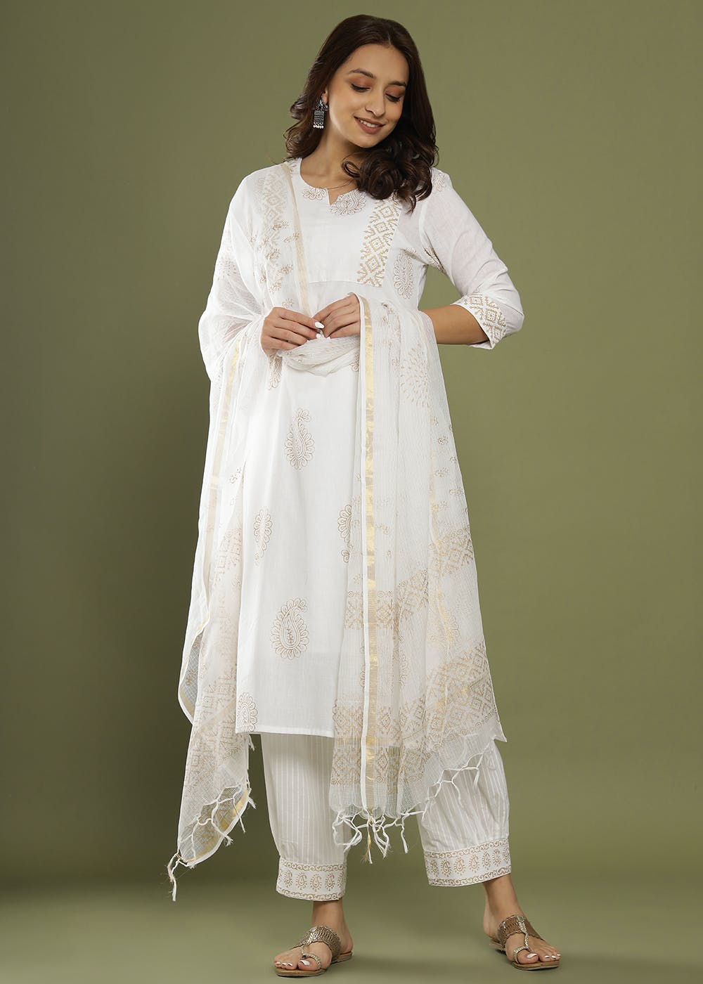 Get White & Gold Cotton Straight Kurta Set at ₹ 2809 | LBB Shop