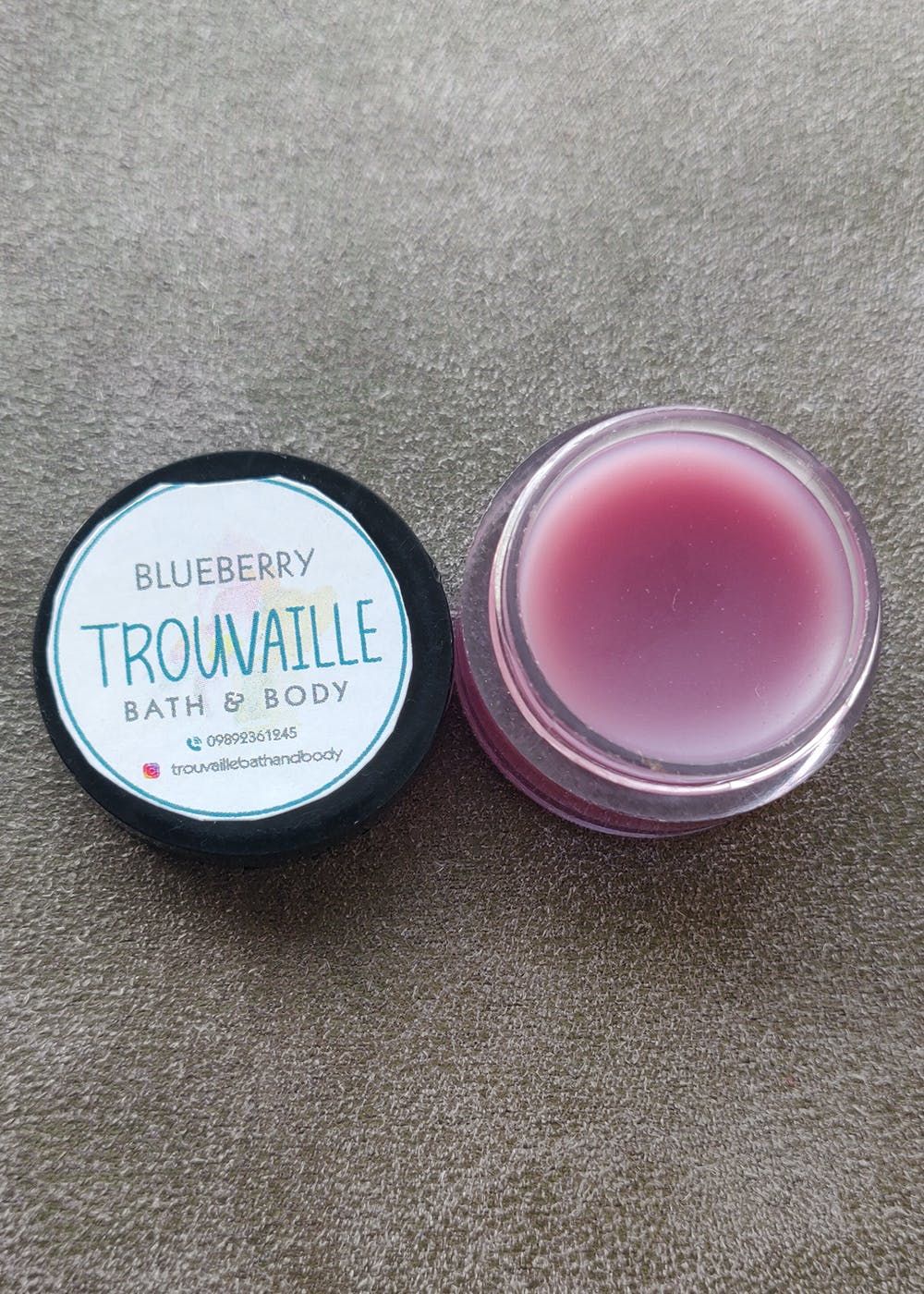 Get Handmade Blueberry Lip Balm (5g) at ₹ 287 | LBB Shop