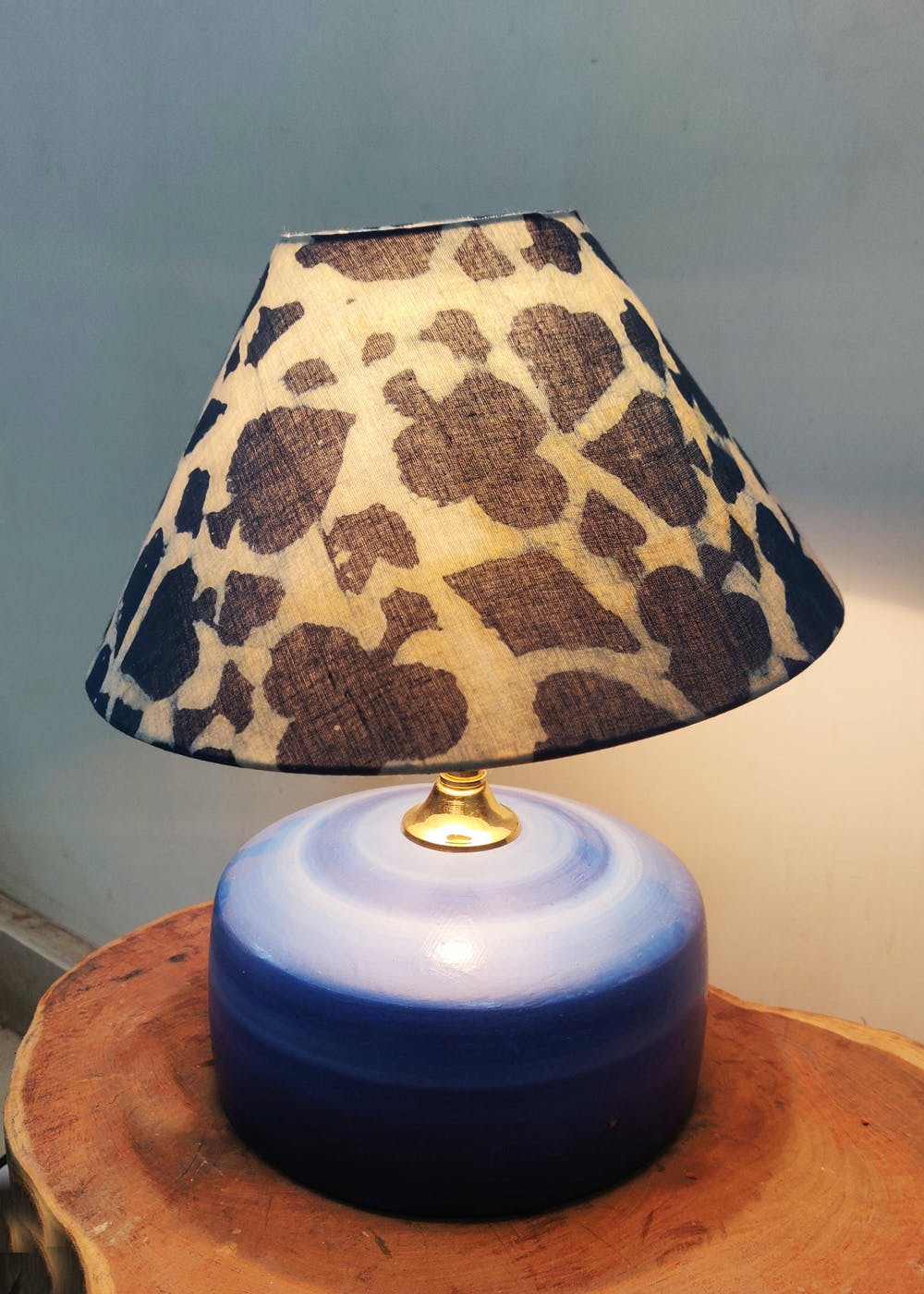 Get Big Drum Indigo Terracotta Lamp With Indigo Shade at ₹ 2587 | LBB Shop