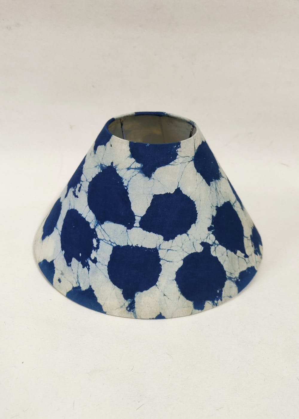 Get Leaf Indigo Lamp Shade Big at ₹ 728 | LBB Shop