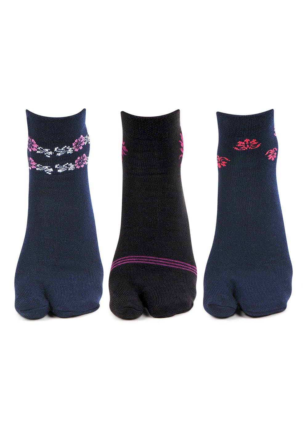 Get Woolen Thumb Socks -Pack of 3 at ₹ 510 | LBB Shop