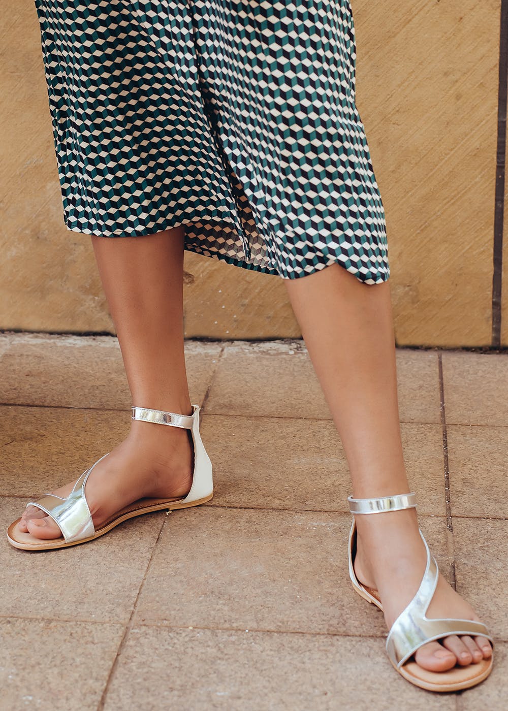 Get Two-Tone Gladiator Flats at ₹ 1400 | LBB Shop