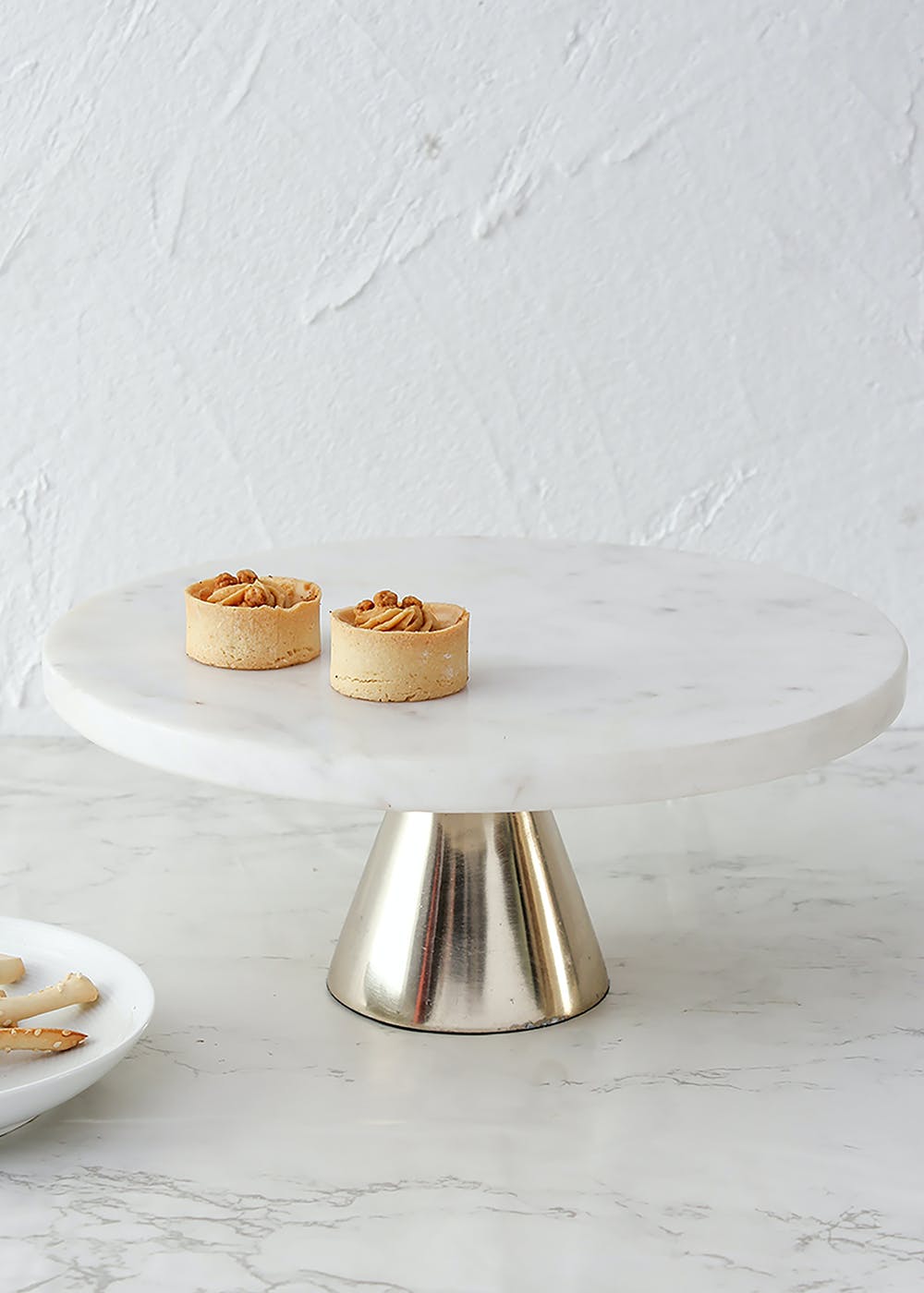 Get Arabian Sea Cake Stand White at ₹ 2899 | LBB Shop