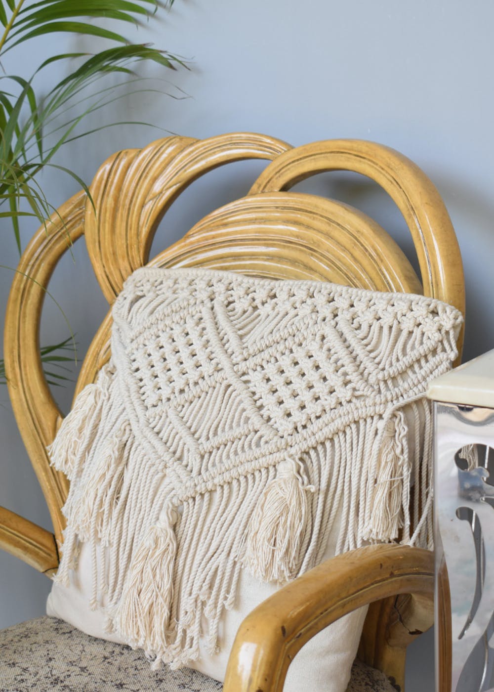 Get Overlap Macrame Pattern Cushion Cover at ₹ 1180 | LBB Shop