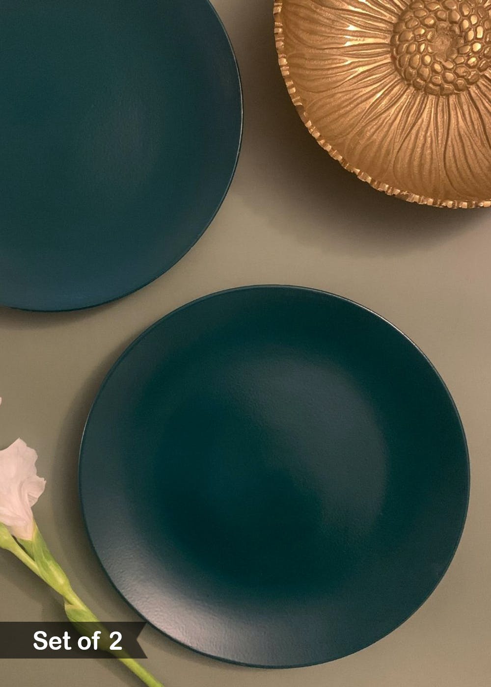 Get Matte Green Dinner Plate - Set of 2 at ₹ 1099 | LBB Shop