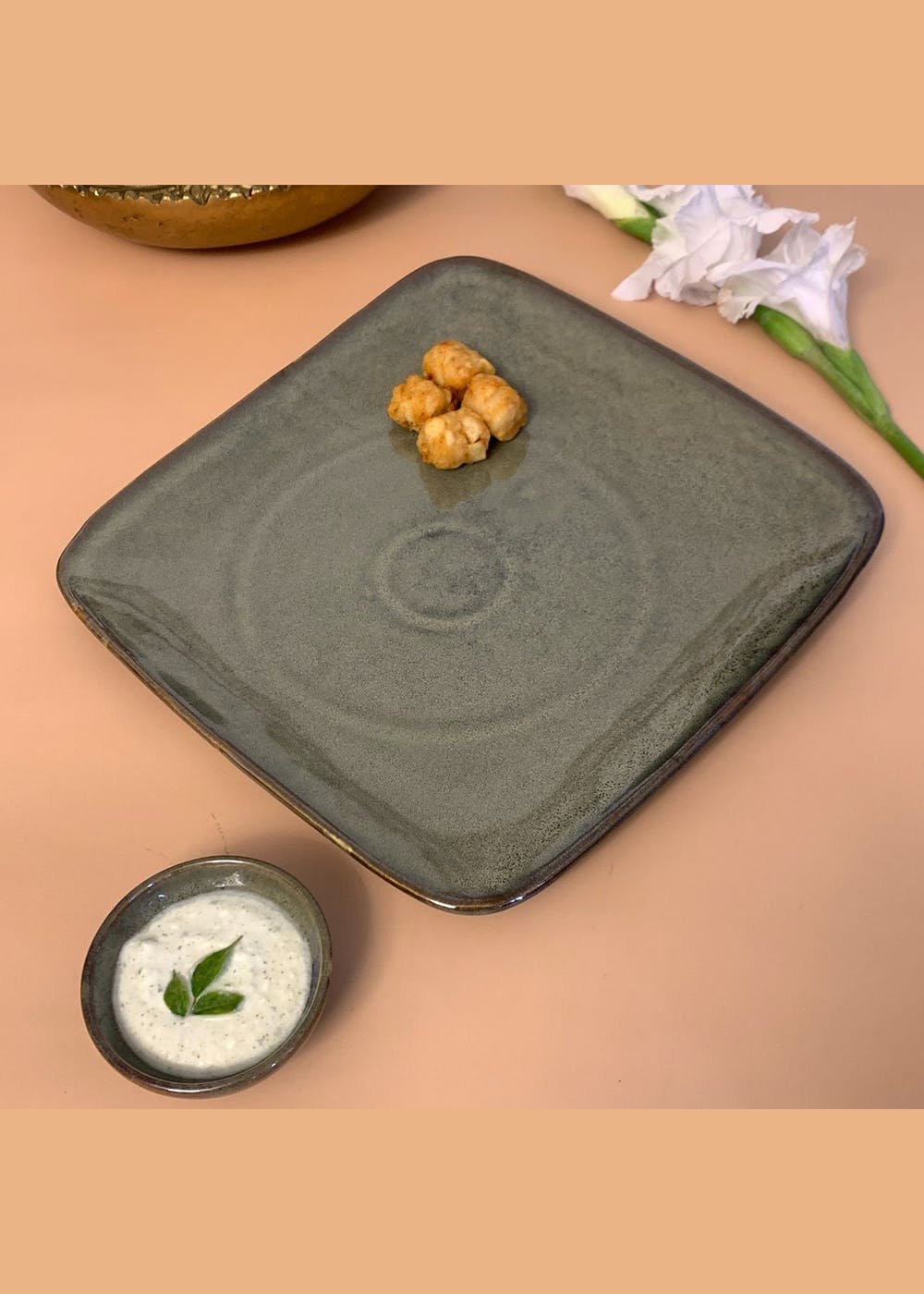 Get Olive Green Square Ceramic Platter with Dip at ₹ 899 | LBB Shop
