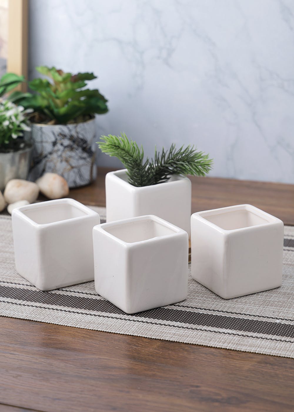 Get White Small Planter Pots Set Of 4 at ₹ 899 | LBB Shop