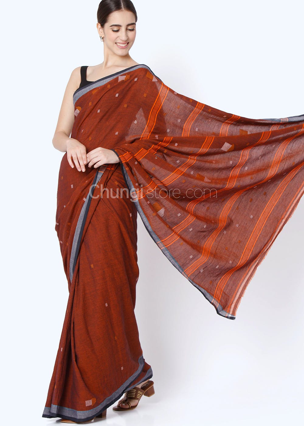 Get Chanderi Silk Rustic Beauty Saree at ₹ 1800 | LBB Shop