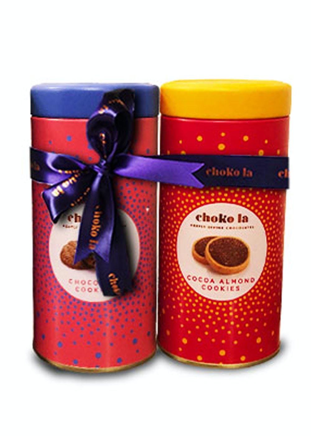 Get Eggless Cookies Combo (Almond & Choco Chip) Tin at ₹ 725 | LBB Shop Get Eggless Cookies Combo (Almond & Choco Chip) Tin at ₹ 725 | LBB Shop