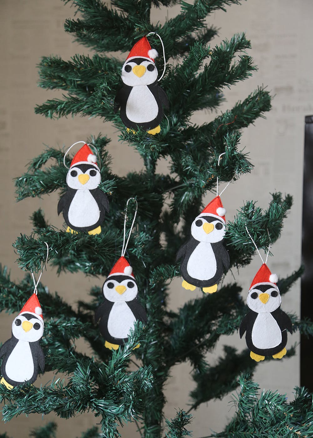 Get Set Of 6 Black Penguin Christmas Tree Hangings at ₹ 399 | LBB Shop