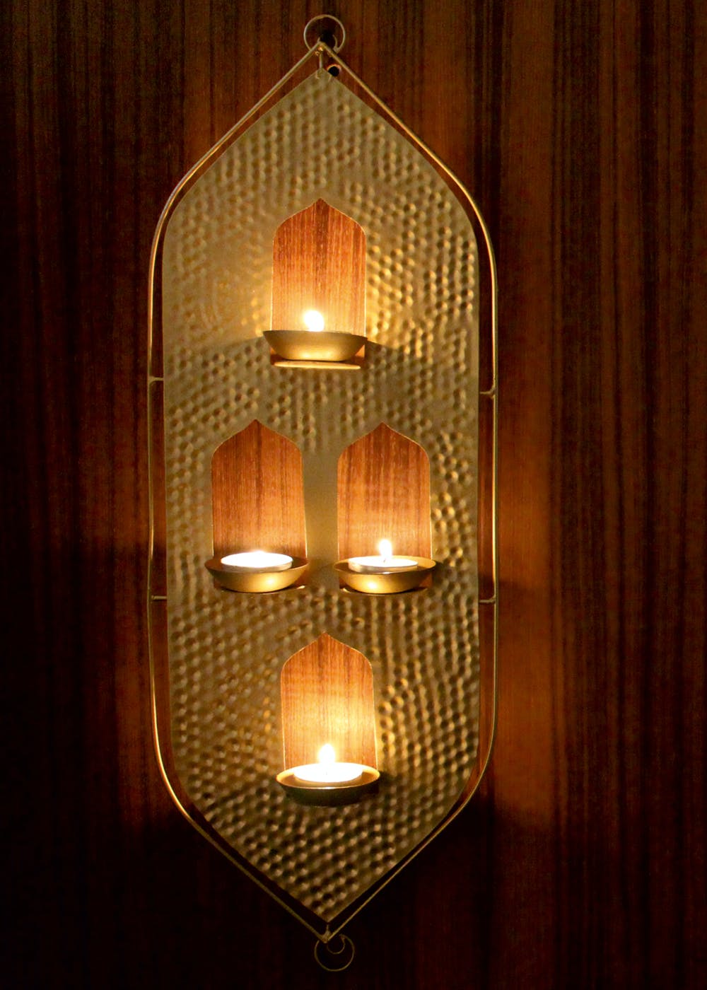 Get Malhar Tealight Wall Screen at ₹ 1000 | LBB Shop