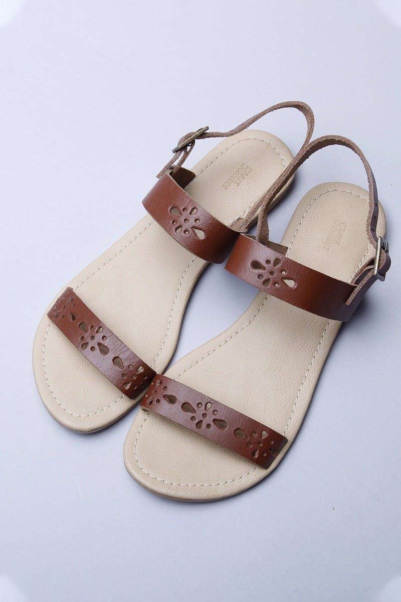 Get Petal Shear at ₹ 2720 | LBB Shop