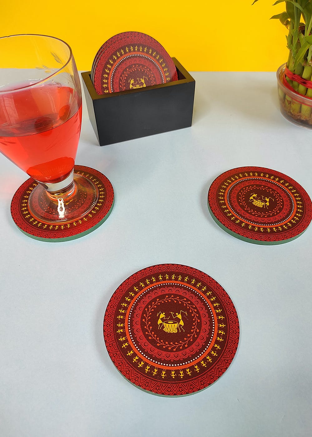 Get Round Red Warli Wooden Coaster with holder (Set of 6) at ₹ 629 ...