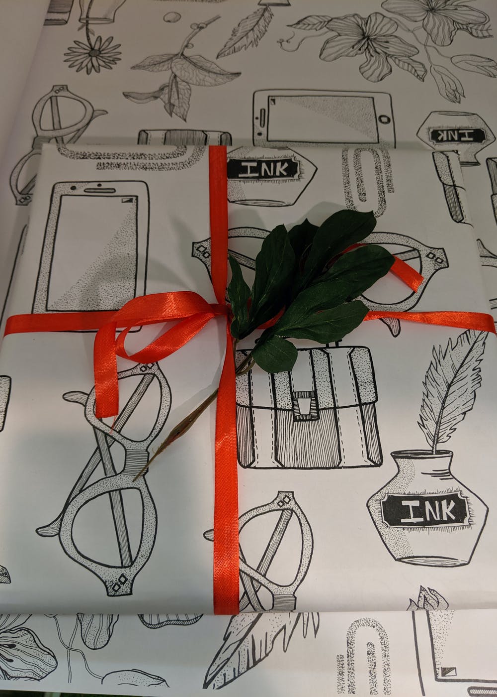 Get Desk Essential Wrapping Paper at ₹ 350 | LBB Shop