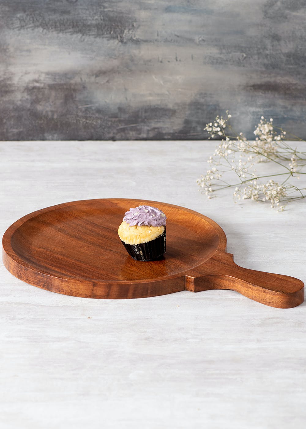 Get Natural Brown Wooden Pizza Serving Platter with Handle at ₹ 1595 ...