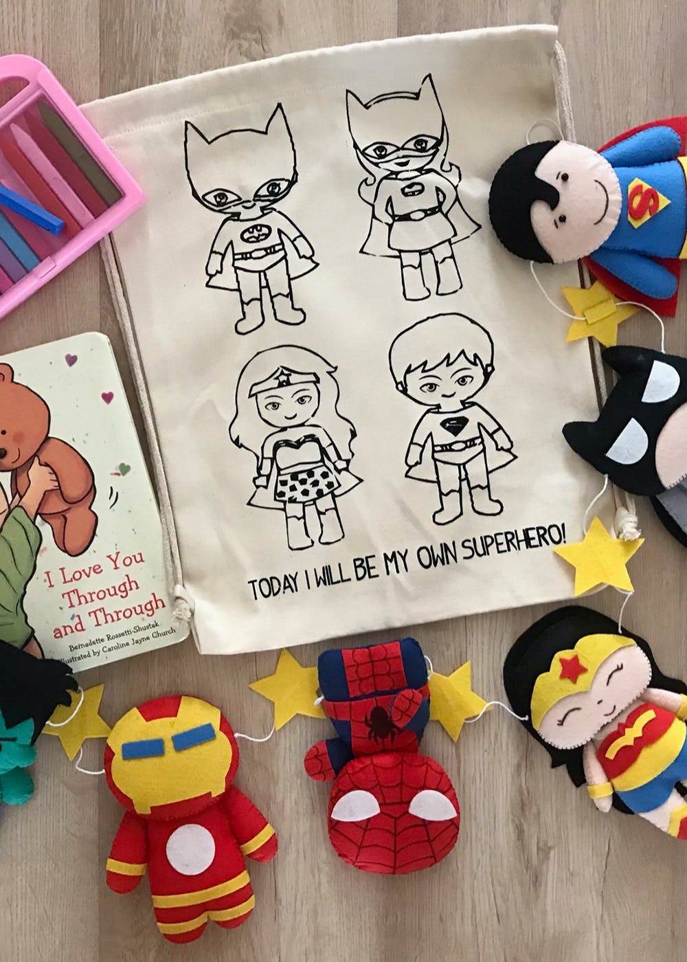 Get Do It Yourself Colouring Back Pack - Superhero at ₹ 500 | LBB Shop