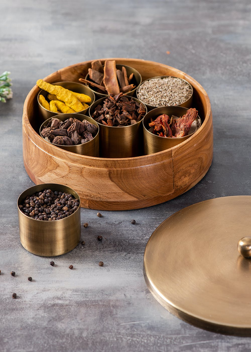 Get Wooden Masala Box With 7 Jars - Gold at ₹ 2695 | LBB Shop