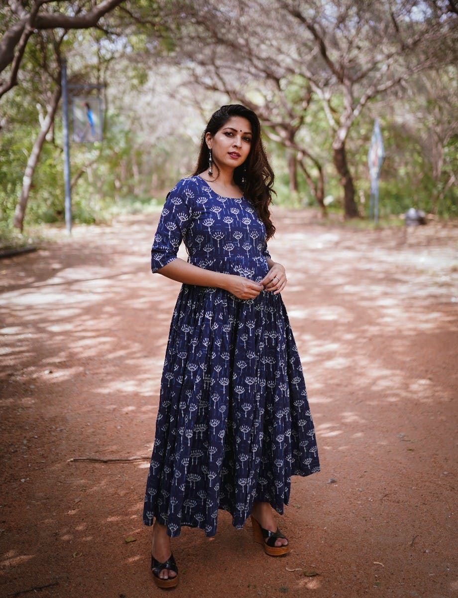 Get Indigo Print Pleated Maxi Dress at ₹ 2099 | LBB Shop