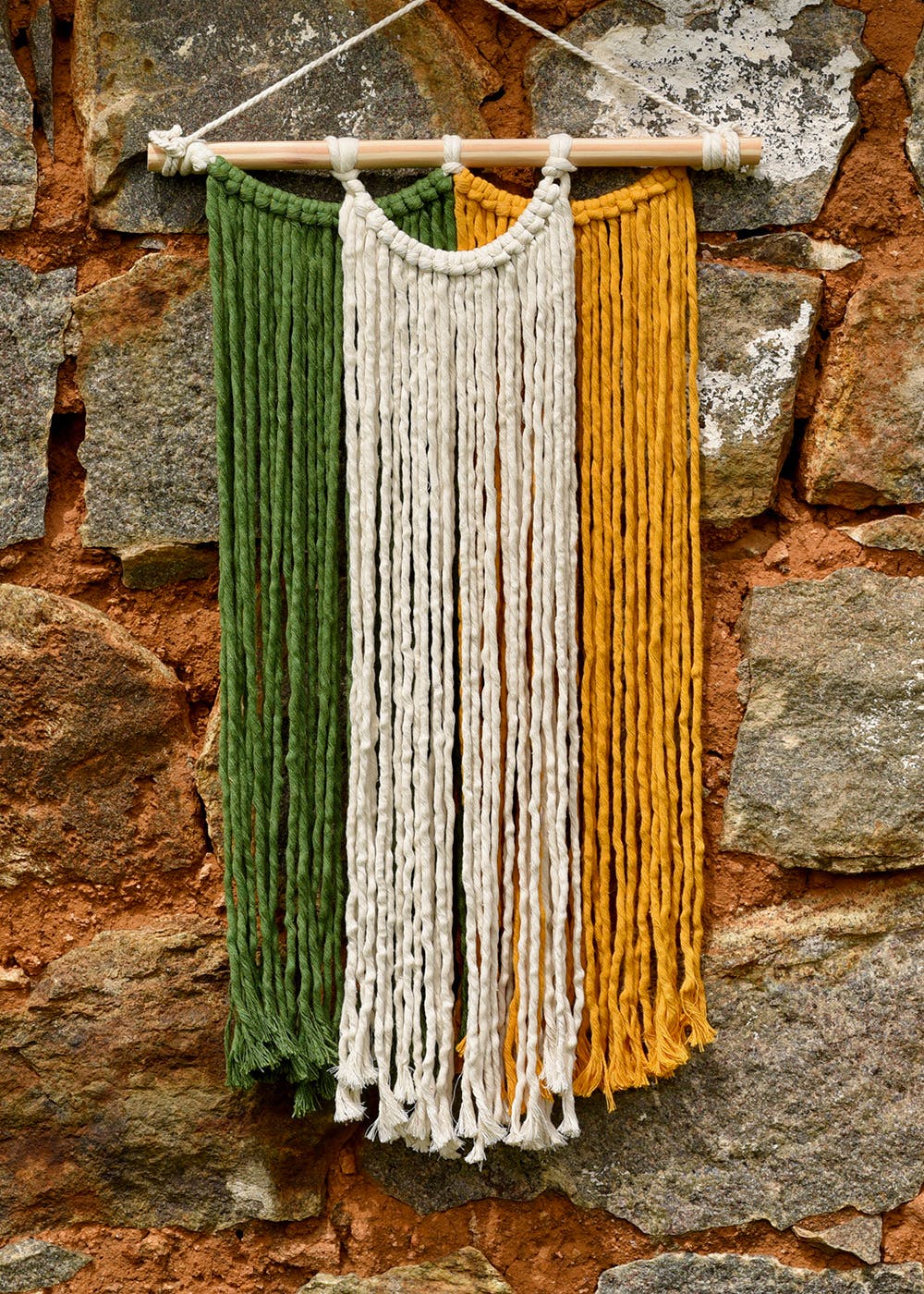 Get Handmade Elegant Bohemian Macrame Wall Hanging Décor at ₹ 995 | LBB ...
