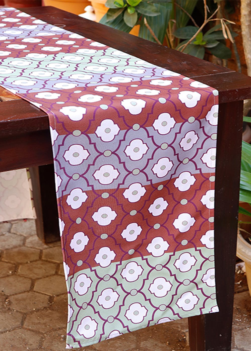 Get Moroccan Ogee Pattern Multicolour Table Runner. (12" X 84" ; 30 Cms ...